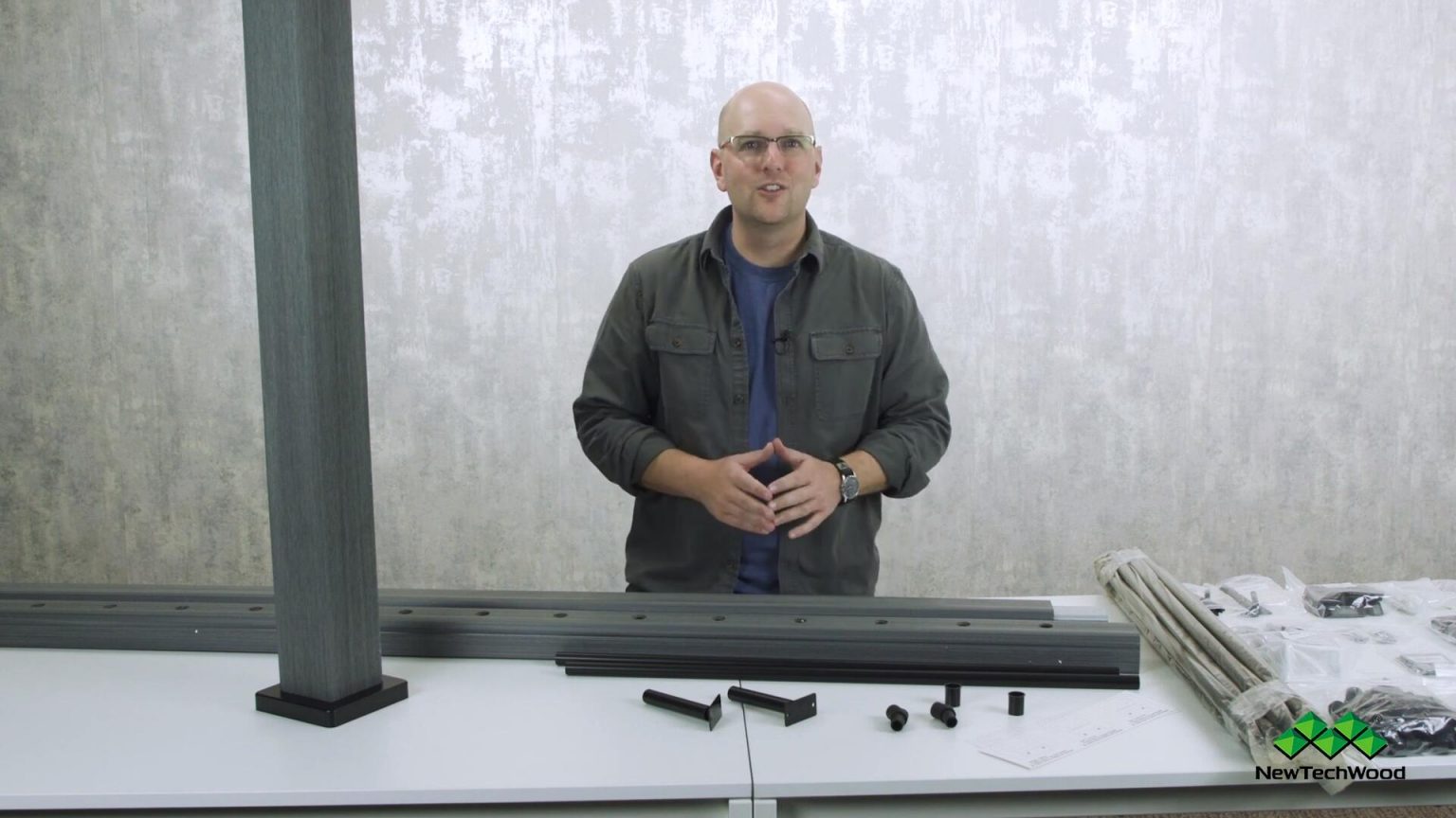 Composite Deck Railing | Outdoor Composite Railing | NewTechWood