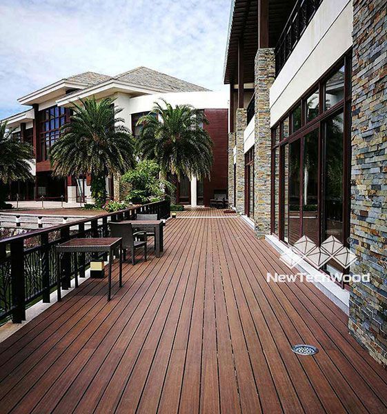 Composite Decking | Naturale Composite Decking